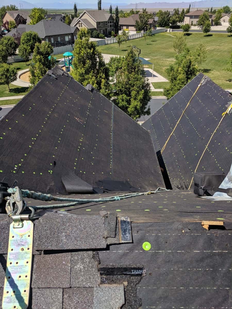 17 Roof Materials Used Today | Complete Guide 2022 – Roof Hippie ...